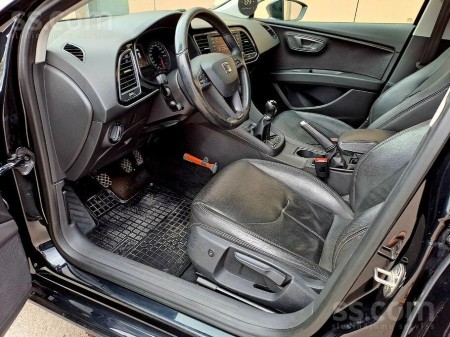 Black SEAT Leon 2014 in Tukums, with an engine capacity of 1.60 L and mileage of 328 thousand km for 4500 €, photo 12 on AUTOMOTO.COM.LV