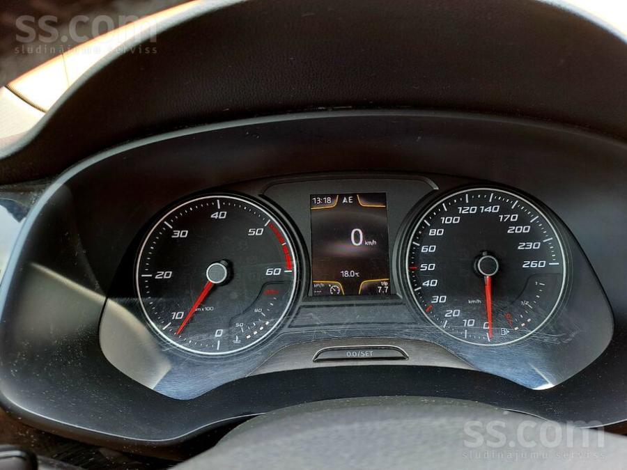 Black SEAT Leon 2014 in Tukums, with an engine capacity of 1.60 L and mileage of 328 thousand km for 4500 €, photo 22 on AUTOMOTO.COM.LV