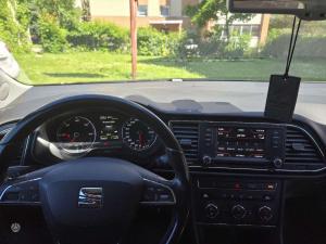 Black SEAT Leon 2014 in Kaunas, with an engine capacity of 1.60 L and mileage of 369 thousand km for 5200 €, photo 6 on AUTOMOTO.COM.LV
