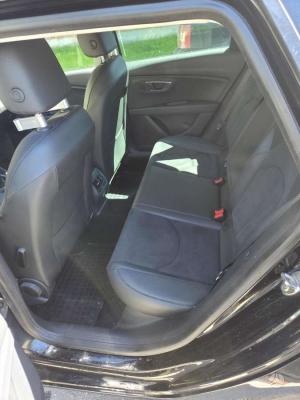 Black SEAT Leon 2014 in Kaunas, with an engine capacity of 1.60 L and mileage of 369 thousand km for 5200 €, photo 11 on AUTOMOTO.COM.LV