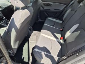 Black SEAT Leon 2014 in Pasvalys, with an engine capacity of 1.60 L and mileage of 286 thousand km for 5200 €, photo 17 on AUTOMOTO.COM.LV