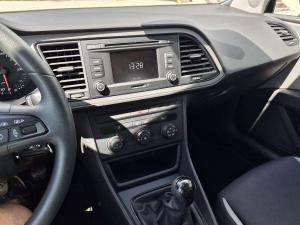 Black SEAT Leon 2014 in Pasvalys, with an engine capacity of 1.60 L and mileage of 286 thousand km for 5200 €, photo 22 on AUTOMOTO.COM.LV