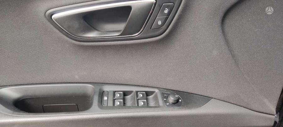 Melns SEAT Leon 2014 Kauņa, ar dzinēja tilpumu 1.60 L un nobraukumu 354 tūkst. km par 4400 €, foto 12 vietnē AUTOMOTO.COM.LV