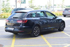 Black SEAT Leon 2014 in Vilnius, with an engine capacity of 2.00 L and mileage of 240 thousand km for 8250 €, photo 5 on AUTOMOTO.COM.LV