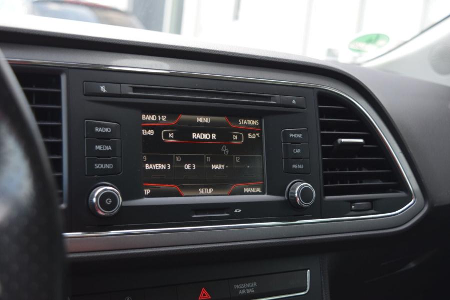 Black SEAT Leon 2014 in Vilnius, with an engine capacity of 2.00 L and mileage of 240 thousand km for 8250 €, photo 15 on AUTOMOTO.COM.LV