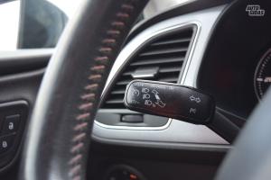 Black SEAT Leon 2014 in Vilnius, with an engine capacity of 2.00 L and mileage of 240 thousand km for 8250 €, photo 18 on AUTOMOTO.COM.LV