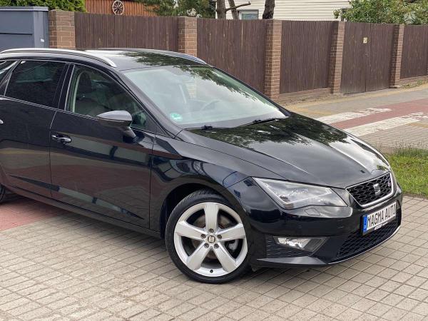 Black SEAT Leon 2014 in Marijampole, with an engine capacity of 1.97 L and mileage of 244 thousand km for 7950 €, photo 7 on AUTOMOTO.COM.LV