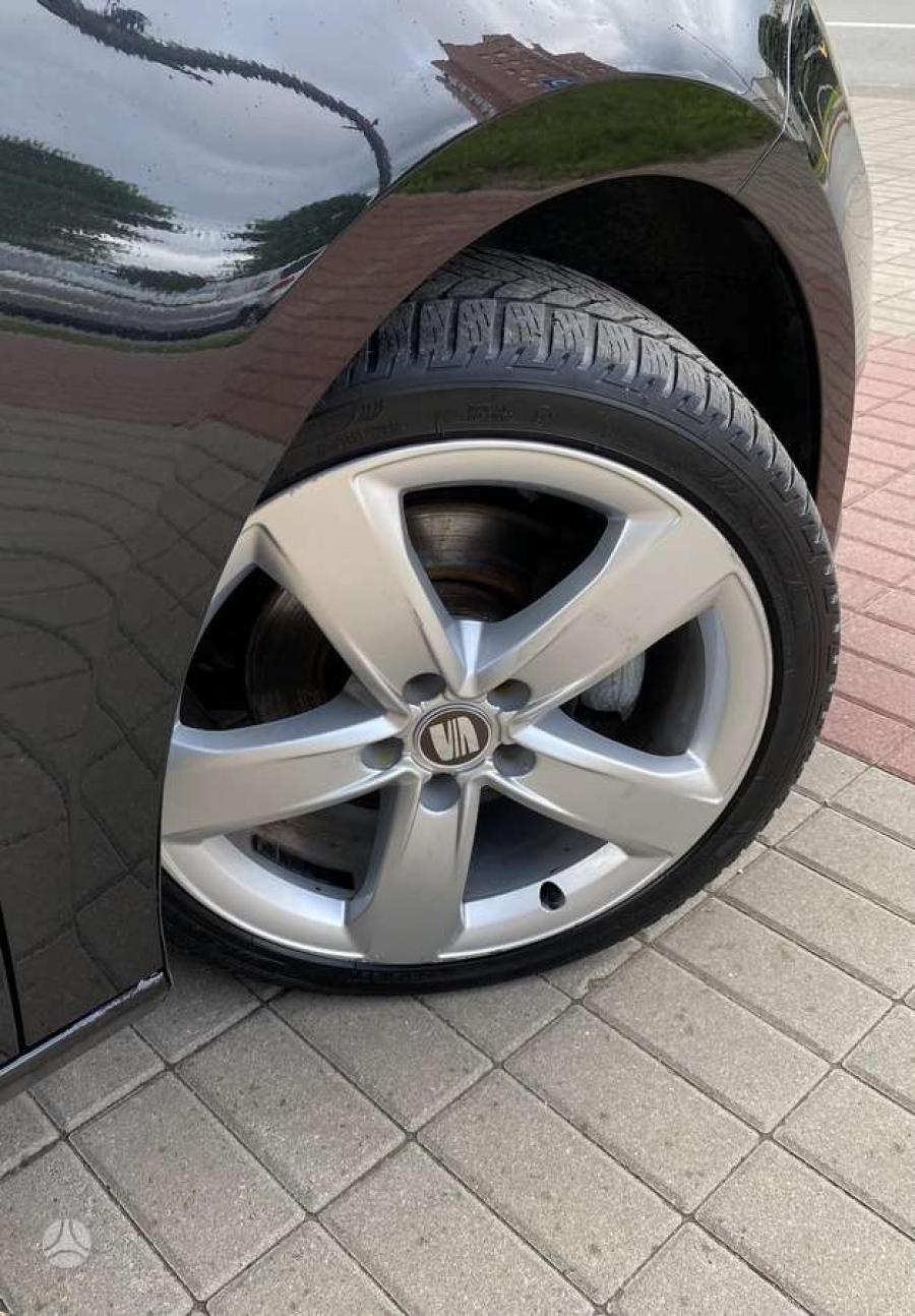 Black SEAT Leon 2014 in Marijampole, with an engine capacity of 1.97 L and mileage of 244 thousand km for 7950 €, photo 13 on AUTOMOTO.COM.LV
