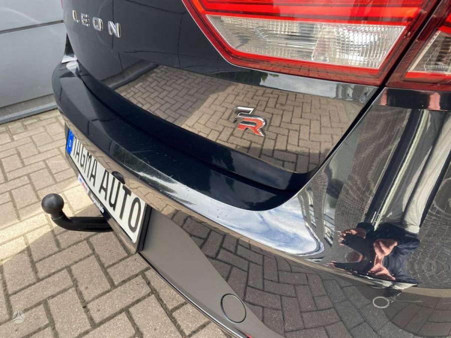 Black SEAT Leon 2014 in Marijampole, with an engine capacity of 1.97 L and mileage of 244 thousand km for 7950 €, photo 15 on AUTOMOTO.COM.LV