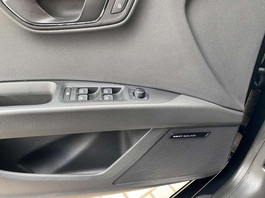 Black SEAT Leon 2014 in Marijampole, with an engine capacity of 1.97 L and mileage of 244 thousand km for 7950 €, photo 19 on AUTOMOTO.COM.LV