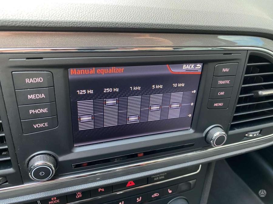 Black SEAT Leon 2014 in Marijampole, with an engine capacity of 1.97 L and mileage of 244 thousand km for 7950 €, photo 33 on AUTOMOTO.COM.LV
