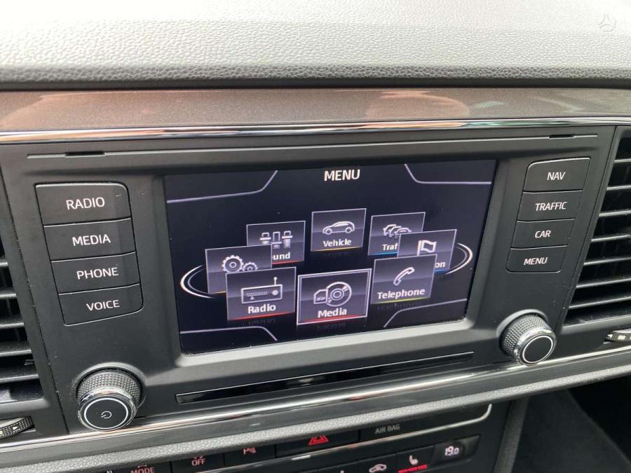 Black SEAT Leon 2014 in Marijampole, with an engine capacity of 1.97 L and mileage of 244 thousand km for 7950 €, photo 40 on AUTOMOTO.COM.LV