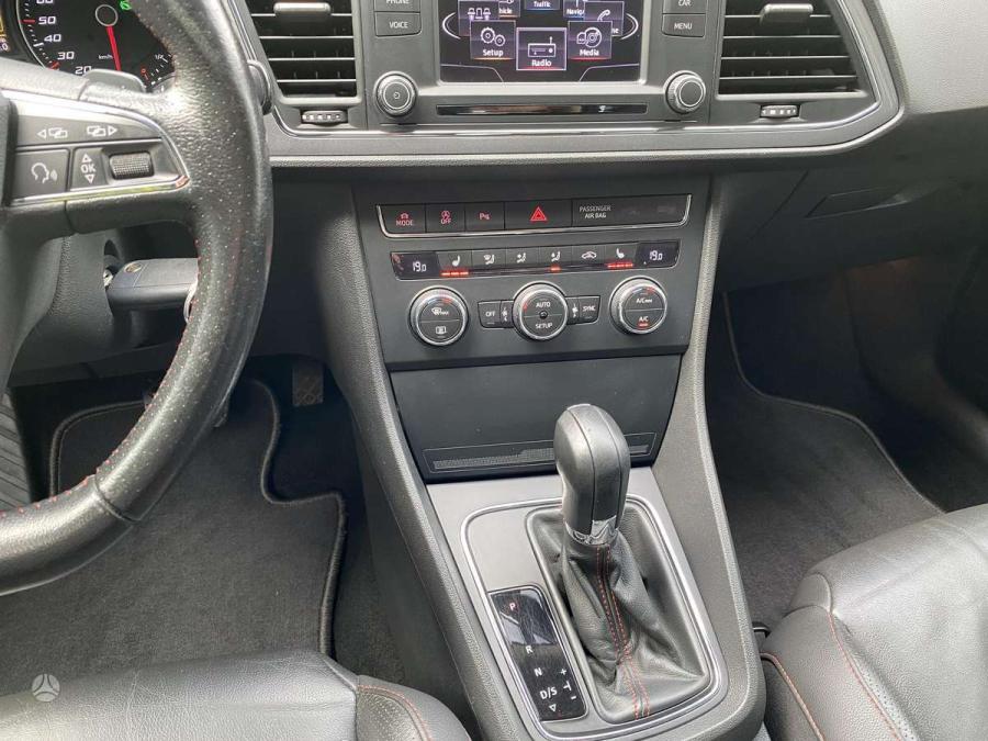 Black SEAT Leon 2014 in Marijampole, with an engine capacity of 1.97 L and mileage of 244 thousand km for 7950 €, photo 42 on AUTOMOTO.COM.LV