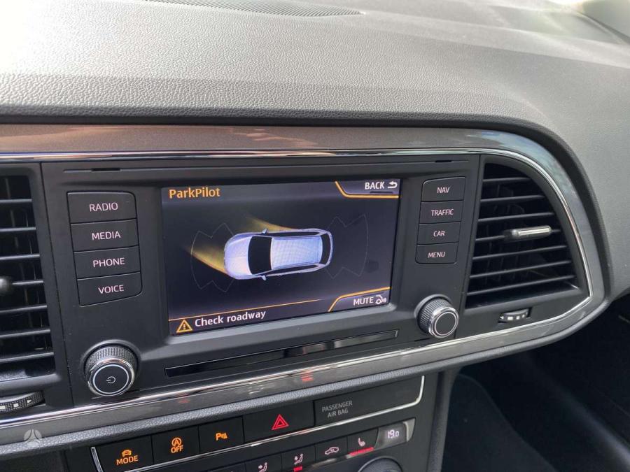 Black SEAT Leon 2014 in Marijampole, with an engine capacity of 1.97 L and mileage of 244 thousand km for 7950 €, photo 30 on AUTOMOTO.COM.LV
