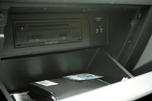 Black SEAT Leon 2015 in Riga, with an engine capacity of 1.60 L and mileage of 198 thousand km for 7650 €, photo 26 on AUTOMOTO.COM.LV