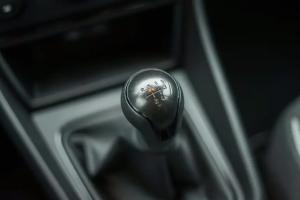 Black SEAT Leon 2015 in Liepaja, with an engine capacity of 1.60 L and mileage of 158 thousand km for 8350 €, photo 17 on AUTOMOTO.COM.LV