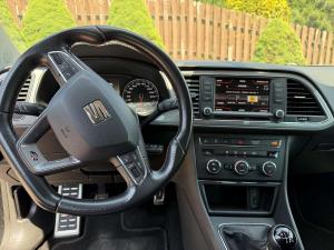 Black SEAT Leon 2015 in Kaunas, with an engine capacity of 1.40 L and mileage of 267 thousand km for 11500 €, photo 8 on AUTOMOTO.COM.LV