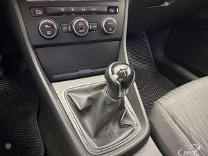 Black SEAT Leon 2015 in Vilnius, with an engine capacity of 1.60 L and mileage of 201 thousand km for 6300 €, photo 26 on AUTOMOTO.COM.LV