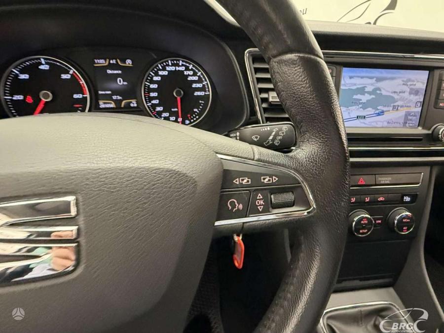 Black SEAT Leon 2015 in Vilnius, with an engine capacity of 1.60 L and mileage of 201 thousand km for 6300 €, photo 29 on AUTOMOTO.COM.LV