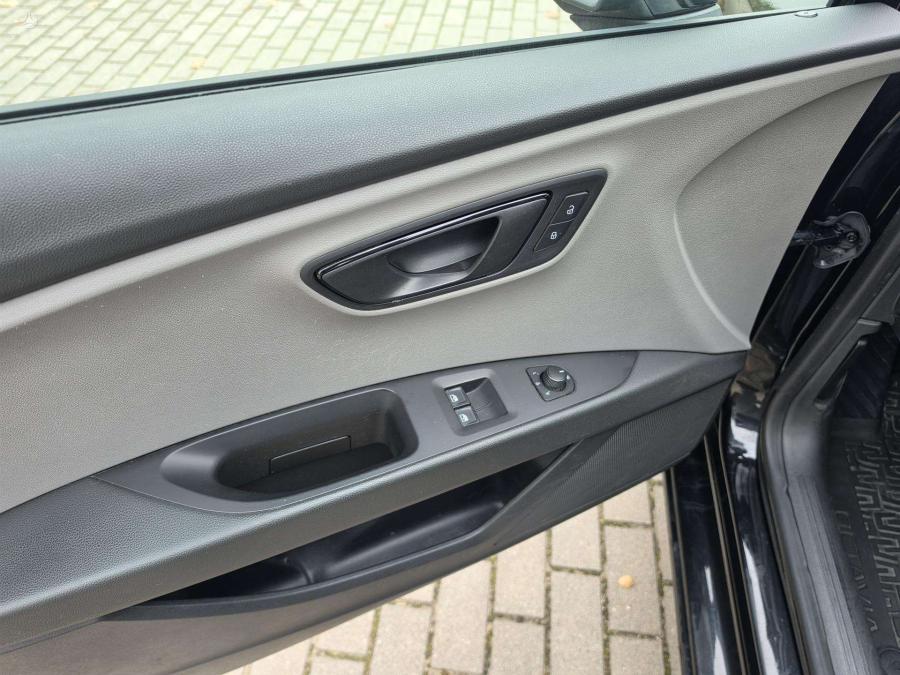 Melns SEAT Leon 2015 Utena, ar dzinēja tilpumu 1.60 L un nobraukumu 208 tūkst. km par 4250 €, foto 14 vietnē AUTOMOTO.COM.LV