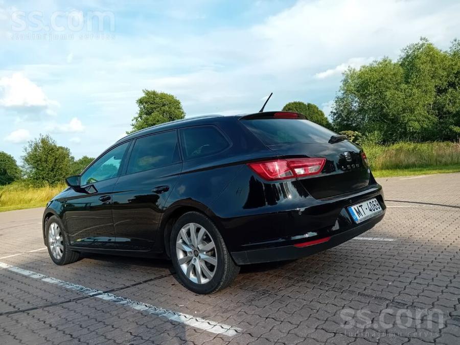 Black SEAT Leon 2016 in Ventspils, with an engine capacity of 2.00 L and mileage of 214 thousand km for 6400 €, photo 6 on AUTOMOTO.COM.LV