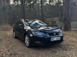 Black SEAT Leon 2016 in Riga, with an engine capacity of 2.00 L and mileage of 227 thousand km for 8350 €, photo 4 on AUTOMOTO.COM.LV