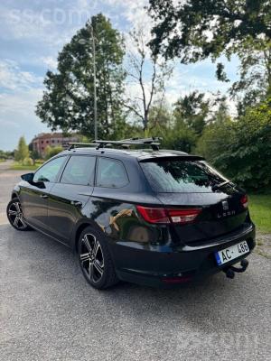 Black SEAT Leon 2016 in Talsi, with an engine capacity of 1.60 L and mileage of 306 thousand km for 7000 €, photo 5 on AUTOMOTO.COM.LV