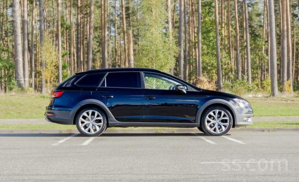 Black SEAT Leon 2016 in Riga, with an engine capacity of 2.00 L and mileage of 228 thousand km for 9990 €, photo 10 on AUTOMOTO.COM.LV