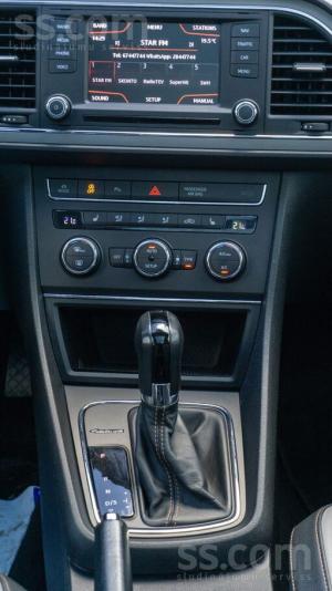 Melns SEAT Leon 2016 Rīga, ar dzinēja tilpumu 2.00 L un nobraukumu 228 tūkst. km par 9990 €, foto 14 vietnē AUTOMOTO.COM.LV
