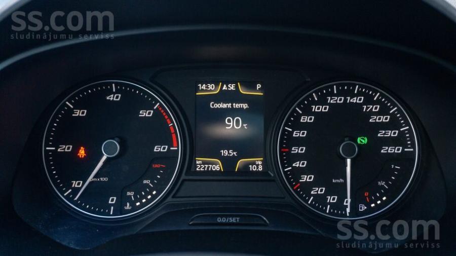 Melns SEAT Leon 2016 Rīga, ar dzinēja tilpumu 2.00 L un nobraukumu 228 tūkst. km par 9990 €, foto 24 vietnē AUTOMOTO.COM.LV