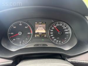 Black SEAT Leon 2018 in Ogre, with an engine capacity of 2.00 L and mileage of 242 thousand km for 7899 €, photo 21 on AUTOMOTO.COM.LV