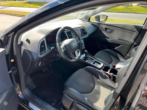Black SEAT Leon 2018 in Prienai, with an engine capacity of 2.00 L and mileage of 231 thousand km for 9200 €, photo 8 on AUTOMOTO.COM.LV