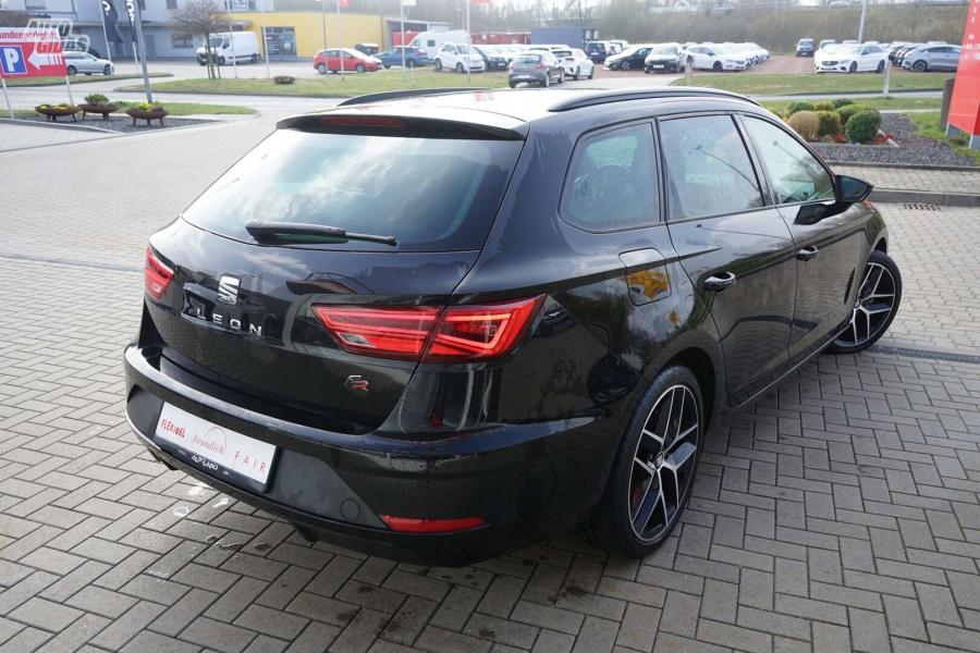 Melns SEAT Leon 2019 Kauņa, ar dzinēja tilpumu 1.50 L un nobraukumu 77 tūkst. km par 23420 €, foto 4 vietnē AUTOMOTO.COM.LV