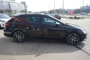 Melns SEAT Leon 2019 Kauņa, ar dzinēja tilpumu 1.50 L un nobraukumu 77 tūkst. km par 23420 €, foto 5 vietnē AUTOMOTO.COM.LV