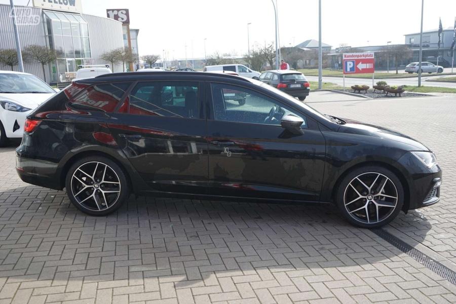 Melns SEAT Leon 2019 Kauņa, ar dzinēja tilpumu 1.50 L un nobraukumu 77 tūkst. km par 23420 €, foto 5 vietnē AUTOMOTO.COM.LV