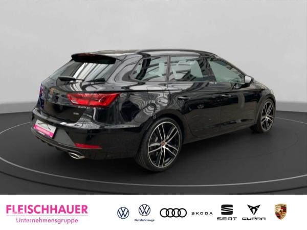 Black SEAT Leon 2020 in Kaunas, with an engine capacity of 2.00 L and mileage of 82 thousand km for 22379 €, photo 4 on AUTOMOTO.COM.LV