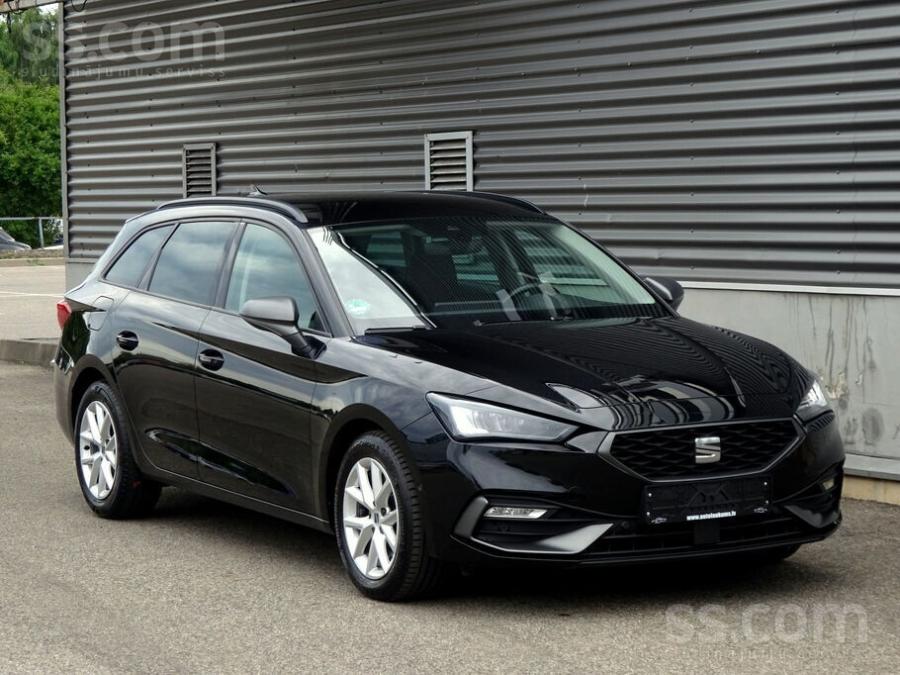Black SEAT Leon 2020 in Riga, with an engine capacity of 2.00 L and mileage of 151 thousand km for 14900 €, photo 4 on AUTOMOTO.COM.LV