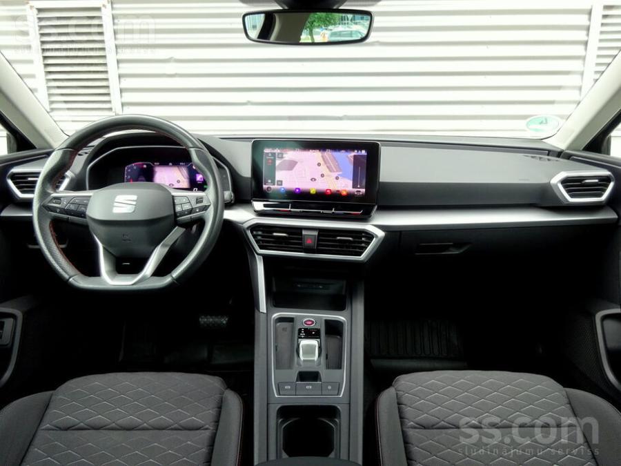 Black SEAT Leon 2020 in Riga, with an engine capacity of 2.00 L and mileage of 151 thousand km for 14900 €, photo 6 on AUTOMOTO.COM.LV