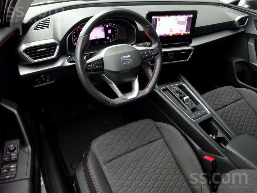 Black SEAT Leon 2020 in Riga, with an engine capacity of 2.00 L and mileage of 151 thousand km for 14900 €, photo 7 on AUTOMOTO.COM.LV