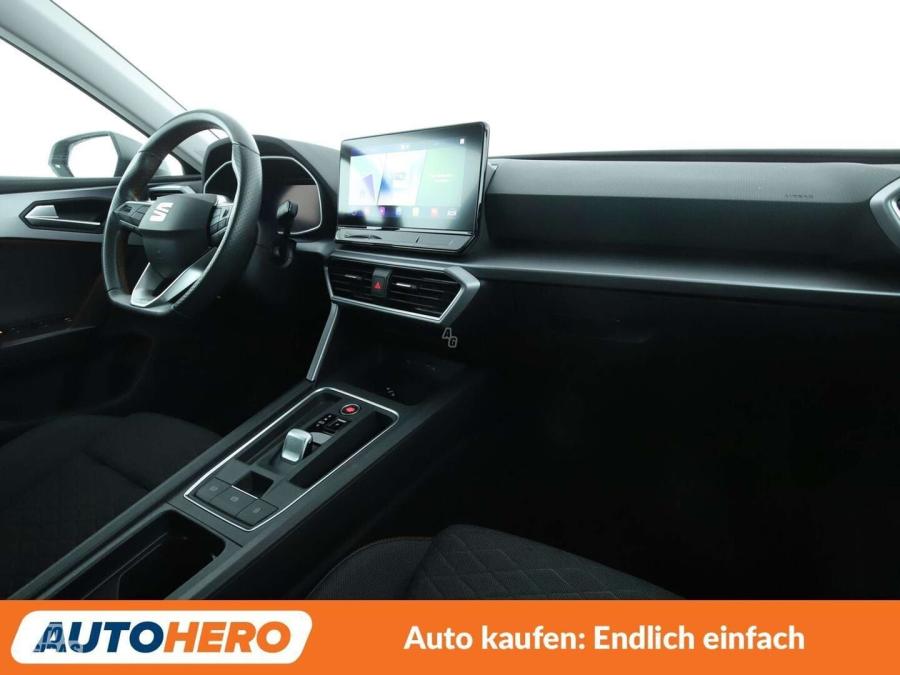 Black SEAT Leon 2021 in Kaunas, with an engine capacity of 1.50 L and mileage of 49 thousand km for 26046 €, photo 13 on AUTOMOTO.COM.LV
