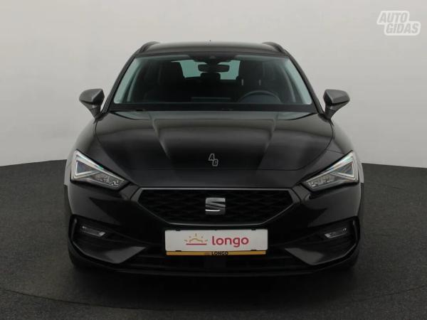 Black SEAT Leon 2021 in Vilnius, with an engine capacity of 2.00 L and mileage of 164 thousand km for 16699 €, photo 3 on AUTOMOTO.COM.LV