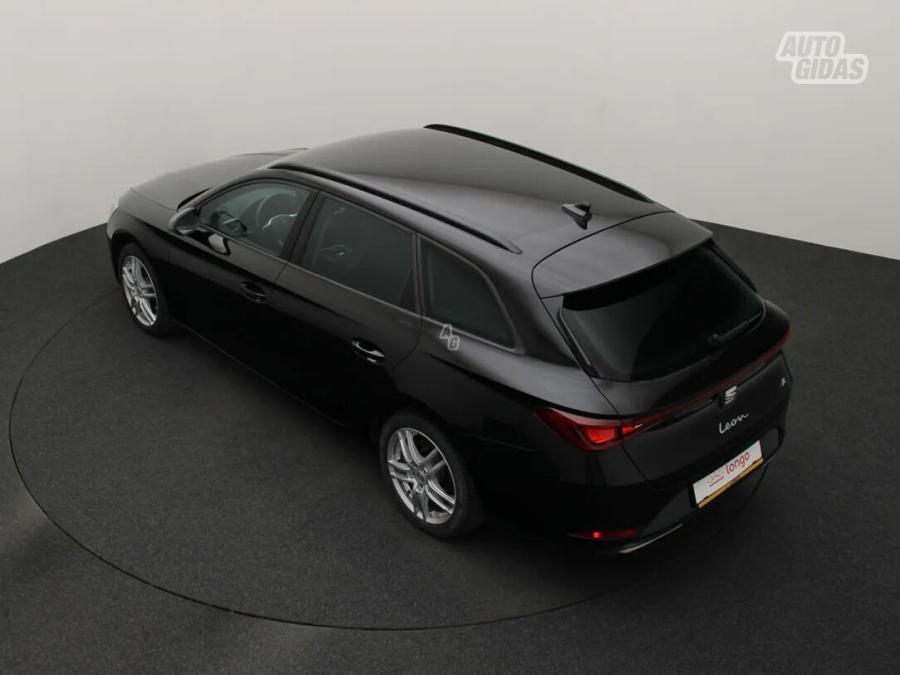 Black SEAT Leon 2021 in Vilnius, with an engine capacity of 2.00 L and mileage of 164 thousand km for 16699 €, photo 13 on AUTOMOTO.COM.LV