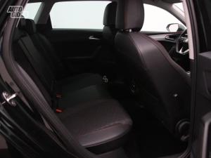 Black SEAT Leon 2021 in Vilnius, with an engine capacity of 2.00 L and mileage of 164 thousand km for 16699 €, photo 16 on AUTOMOTO.COM.LV