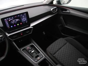 Black SEAT Leon 2021 in Vilnius, with an engine capacity of 2.00 L and mileage of 164 thousand km for 16699 €, photo 22 on AUTOMOTO.COM.LV