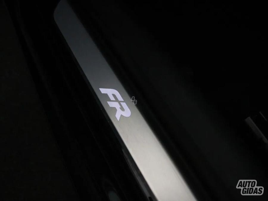 Black SEAT Leon 2021 in Vilnius, with an engine capacity of 2.00 L and mileage of 164 thousand km for 16699 €, photo 36 on AUTOMOTO.COM.LV