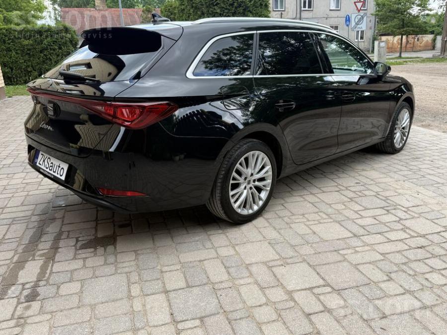 Black SEAT Leon 2021 in Jelgava, with an engine capacity of 1.50 L and mileage of 164 thousand km for 14500 €, photo 5 on AUTOMOTO.COM.LV