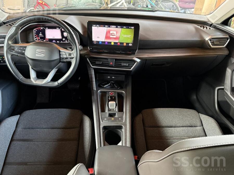 Black SEAT Leon 2021 in Jelgava, with an engine capacity of 1.50 L and mileage of 164 thousand km for 14500 €, photo 25 on AUTOMOTO.COM.LV