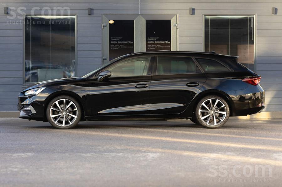Black SEAT Leon 2021 in Jelgava, with an engine capacity of 2.00 L and mileage of 215 thousand km for 15900 €, photo 7 on AUTOMOTO.COM.LV