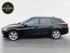 Black SEAT Leon 2022 in Kaunas, with an engine capacity of 2.00 L and mileage of 87 thousand km for 22578 €, photo 2 on AUTOMOTO.COM.LV