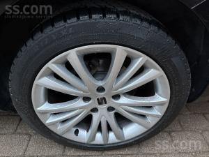 Black SEAT Leon 2022 in Ogre, with an engine capacity of 2.00 L and mileage of 276 thousand km for 12950 €, photo 12 on AUTOMOTO.COM.LV